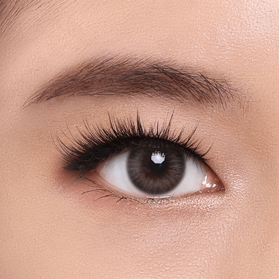 Lily Lashes – Coréelle